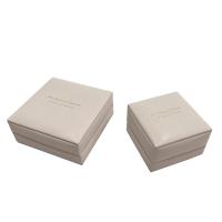 China OEM Luxury Pink Jewelry Diamond Packaging Box With Outer Packing for sale