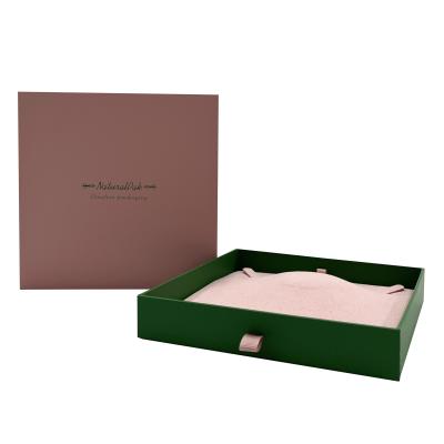 China Elegant Kraft Paper Jewelry Carriers Sample Time 3-5days for sale