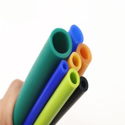 China Tasteless Nontoxic 1 Inch Silicone Tubing , Multicolor Flex Silicone Hose for sale