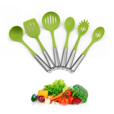 China EPDM Flameproof Silicone Household Items Antiwear Silicone Kitchen Tool for sale