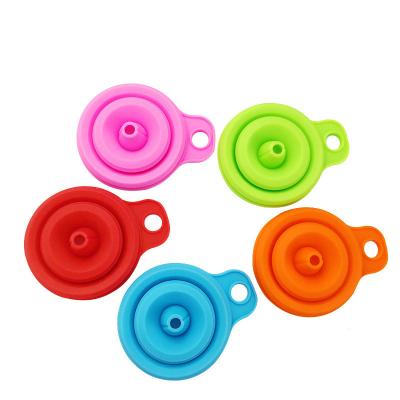 China Waterproof Silicone Foldable Bucket UV Resistant Anti Insulation for sale