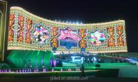 China Transparent 60%  P7.9-10.4\P15.625mm LED Advertising Screen With See Through Glass For Shopping Mall for sale