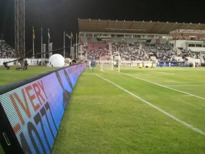 China HD Waterproof P10mm Stadium Perimeter LED Display Screen for Football Sports Events for sale