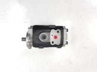 China High-Pressure Hydraulic Gear Pump with 100BAR Operating Pressure 1/4inch Connection Size and 2 HP Max Horsepower for sale
