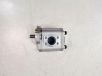 China KRP4-25-L-10T Komatsu Gear Pump GD605A GD655A WA100 WA100SS WA100SSS WA120 WA120L WR11 WR11SS High Quality for sale