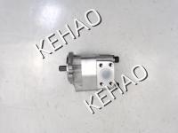 China High Quality Gear Pump 705-40-01040 Steering and Power device oil pump Hydraulic Spare Parts Used in Komatsu Machinery for sale