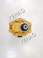 China 07431-11400/07446-66200/17441-67502/07443-67503 for D85/D15D65 Bulldozer Pump Cast Iron Hydraulic Gear Pumps Yellow High Rate of Flow for sale