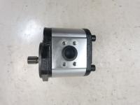 China Customize Hydraulic Gear Pump 1511 379 032 with 13 Teeth 32cc 36cc 46cc Flow of Rate Cast Iron Oil Gear Pump For Construction Heavy Equipment for sale