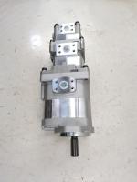China Komatsu Gear Pump 705-57-21000 Oil Pump Cast Iron Aluminum alloy materialsl Pump 150bar-250bar Pressure Hydraulic Parts for Construction Machinery for sale