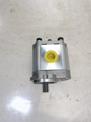 China Komatsu Gear Pump CBT Series Hydraulic Gear Pump CBT-F416-A4L4X1 Cast Iron and Aluminum alloy materials Single Pump one year warranty Certification for sale