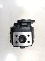 China Kawasaki Hydraulic Gear Pump Hydraulic Parts PVA82B1S013 Cast Iron  Aluminum alloy  Oil Gear Pump For Wheel Loaders ISO9001 certified Factory Supply for sale