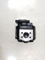 China Kawasaki Hydraulic Gear Pump Hydraulic Parts PVA82B1S013 Cast Iron  Aluminum alloy  Oil Gear Pump For Wheel Loaders ISO9001 certified Factory Supply for sale