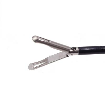 China Steel Wanhe 5mm Laparoscopic Surgical Appendix Grasping Forceps with 1 Year Shelf Life for sale