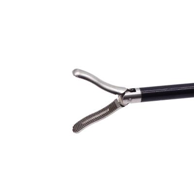 China 5mm Steel Laparoscopic Menestery Grasping Forceps for Precise and Smooth Operation for sale