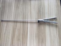 China Professional-Grade Laparoscopic Surgical Instrument Needle Holder for Adults for sale