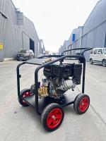 China RJHT-2015 Industrial High Pressure Cleaner 200 Bar 15 LPM Heavy Duty Water Jet Cleaning Equipment for Farm & Vehicle Washing for sale