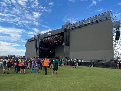 China Guide Visual GS Portable P3.91 P2.6 LED Pantalla – 500×500mm 500x1000mm Stage LED Wall for Touring Shows & Music Festivals for sale