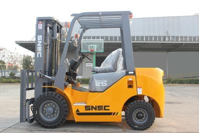 China 1T-5T Load Capacity Diesel Fork Lift 3000-6000mm Lift Height for Performance for sale