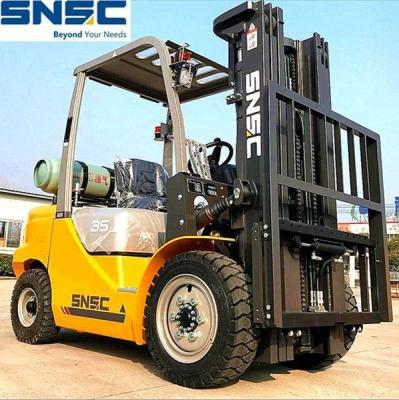 China 1070*125*50mm Fork Size 3.5 Ton Lp Gas Forklift with Side Shift and Nissan Engine for sale