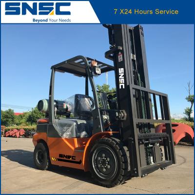 China 3.5tons 35 Propane Forklift with Isuzu / Mitsubishi Engine and Adjustable Cab Location for sale