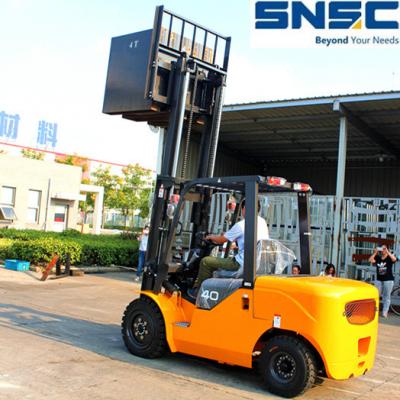 China Durable 4ton Ordinary Combustion Forklift with Shimadzu Made in Japan Hydraulic Pumps for sale