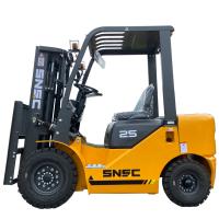 China Montacargas 2.5 Ton Diesel Forklift Truck With Fork Positioner for sale