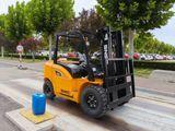 China 5 Ton Diesel Forklift with High-Torque Engine for Heavy Yard Work for sale
