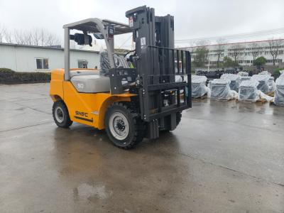 China Zoomlion 5 Ton Diesel Forklift Designed For Tough Industrial Environments for sale