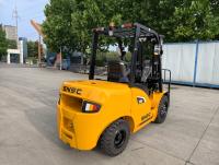 China Strong Power 3500kg Diesel Forklift 3.5 Ton With Industrial Load Capacity for sale