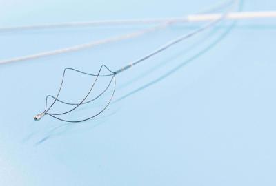 China Smooth Edge Silver Stone Basket Retrieval Basket For Maximum Stone Capture And Endoscope for sale