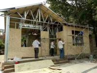 China Sandwich Panel Light Gauge Steel House Structure Villa for sale