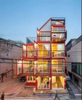 China Luxury Prefab Shipping Container Homes Customized Mini Modular  High Standard for sale