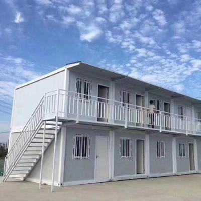 China 20ft 40ft Sandwich Panel Prefab Container Home Worker Living Expandable for sale