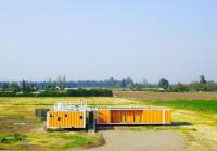 China Steel Structure Flat Pack Containers House Shops Hotel Living Expandable for sale