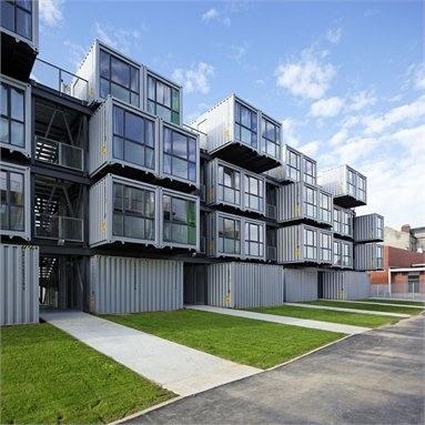 China Swimming Pool Ready Made Shipping Container Homes 40 Feet Steel Structure Frame for sale