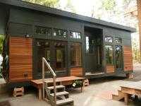 China Anti Earthquake Prefabricated Steel House House / Flat Pack Container for sale