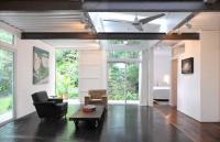 China Camping Hotel Luxury Shipping Container House glass Window 3 Bedrooms One Kitcthen for sale