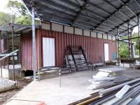 China Small Shipping Container Homes With Balcony 20ft Steel Thickness 3mm Column Insulation for sale