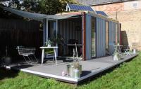 China Sun Glass Window Prefabricated Flat Pack Shipping Container Homes for sale