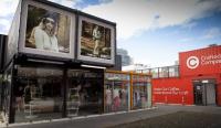 China 4 - 5 Rooms Prefab Shipping Container Homes / 40 HQ Prefab Shipping Container Office Office Shops Coffee Bars for sale