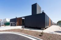 China Sun Glass Window Prefabricated Flat Pack Shipping Container Homes for sale