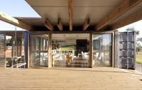 China Moneybox Style 40ft 20ft Living Prefab Shipping Container Homes for sale