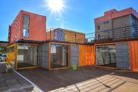 China Prefab Shipping Container Homes Heat Insulation Wind Proof Luxury Living for sale