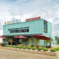 China Full Decoration Pre Built Container Homes / Prefabricated Container House Country Side Holiday Camping for sale