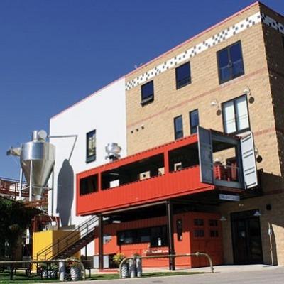 China Small Shipping Container Homes With Balcony 20ft Steel Thickness 3mm Column Insulation for sale