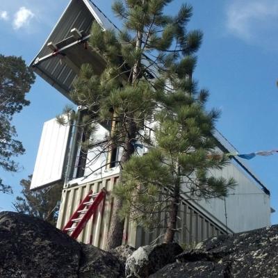 China Eco Friendly Recyclable Steel Prefab Houses Flat Pack Containers With 4 Windows for sale
