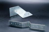 China Z275 Light Gauge Prefab House Parts Steel Anchor Hold Down Connector With Punching for sale