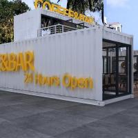 China Glass Wool Wall Panel 20ft Coffee Bar Prefab Shipping Container House for sale