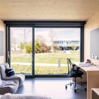 China 40 Feet Luxury Shipping Container House for sale