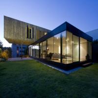 China 3 Bedroom Light Steel Villa House Prefab By Fiber Cement Board for sale